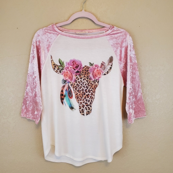 Phil Love | Tops | Ringer Neck Crushed Velvet Southwest Cow Skull Boho ...